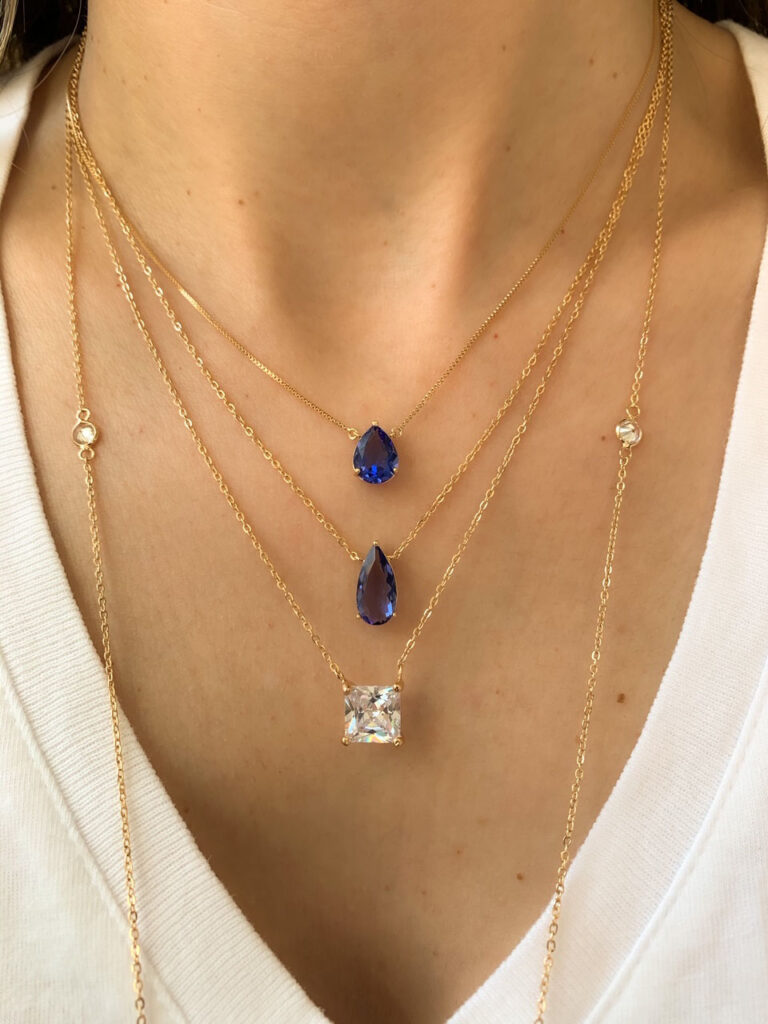 Colar Quadradinho Cristal Corrente Cartier Ouro Joias Em Prata 925 - Waufen Colar Quadradinho Cristal Corrente Cartier Ouro Joias Em Prata 925 - Waufen